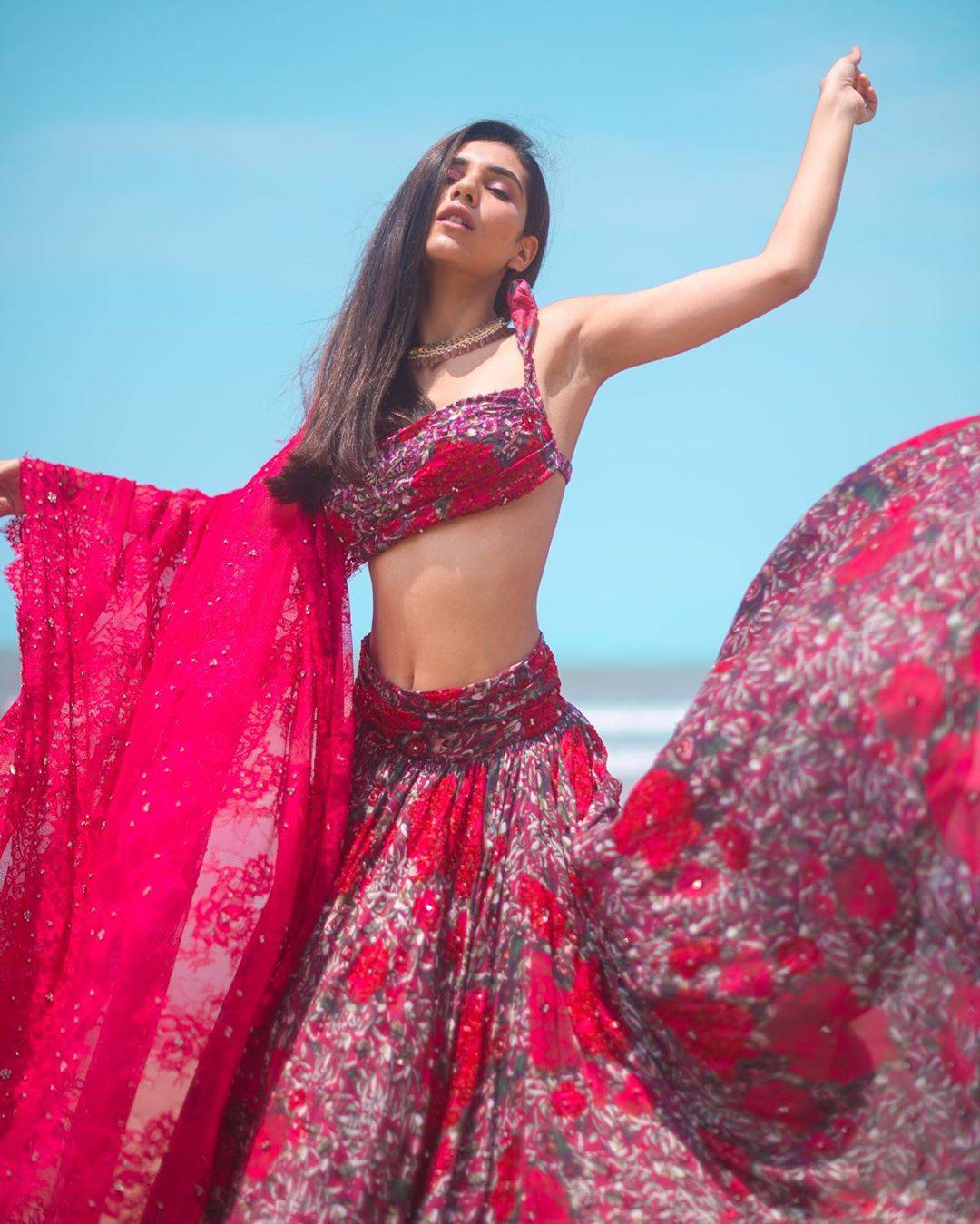 Radhika Seth... Feeling Something | Scrolller