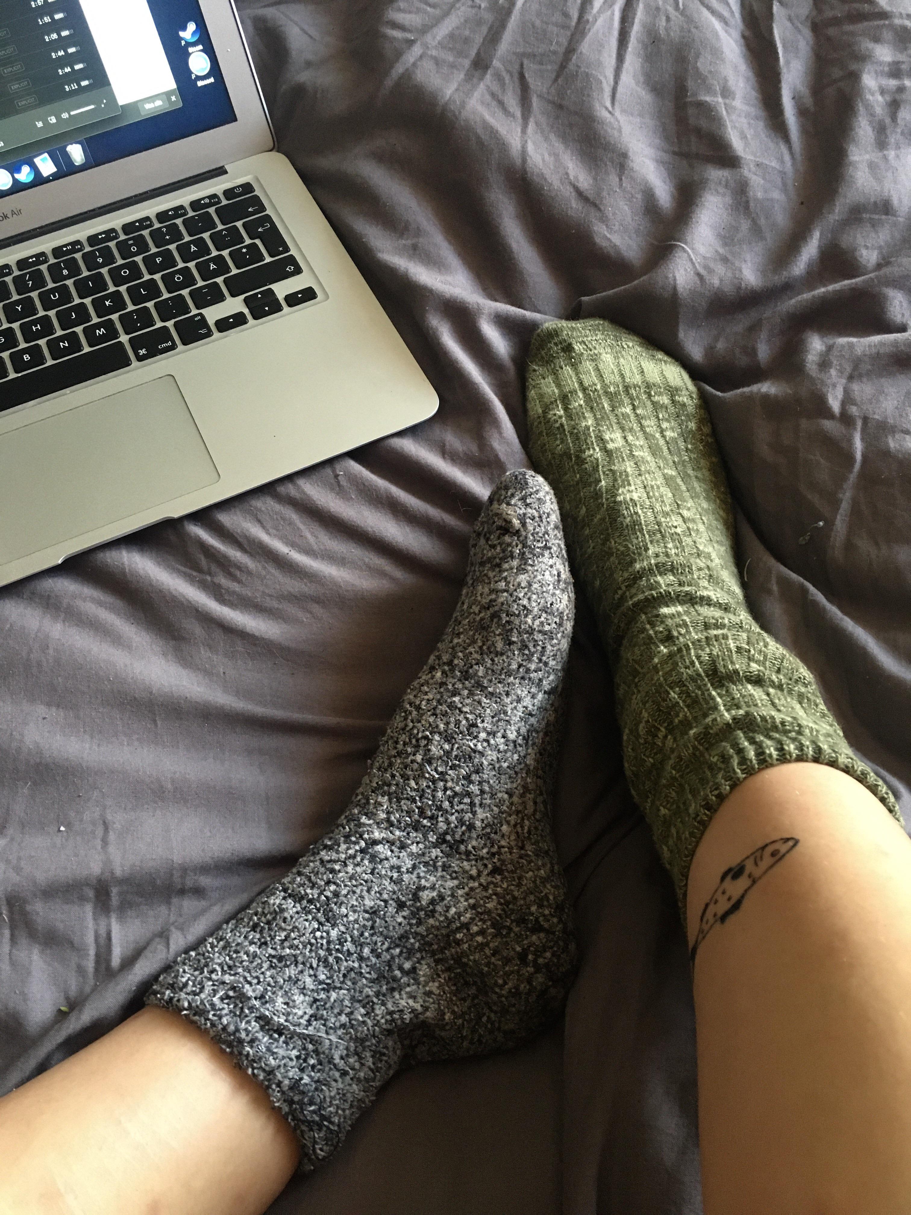 Rainy day, mismatched socks | Scrolller