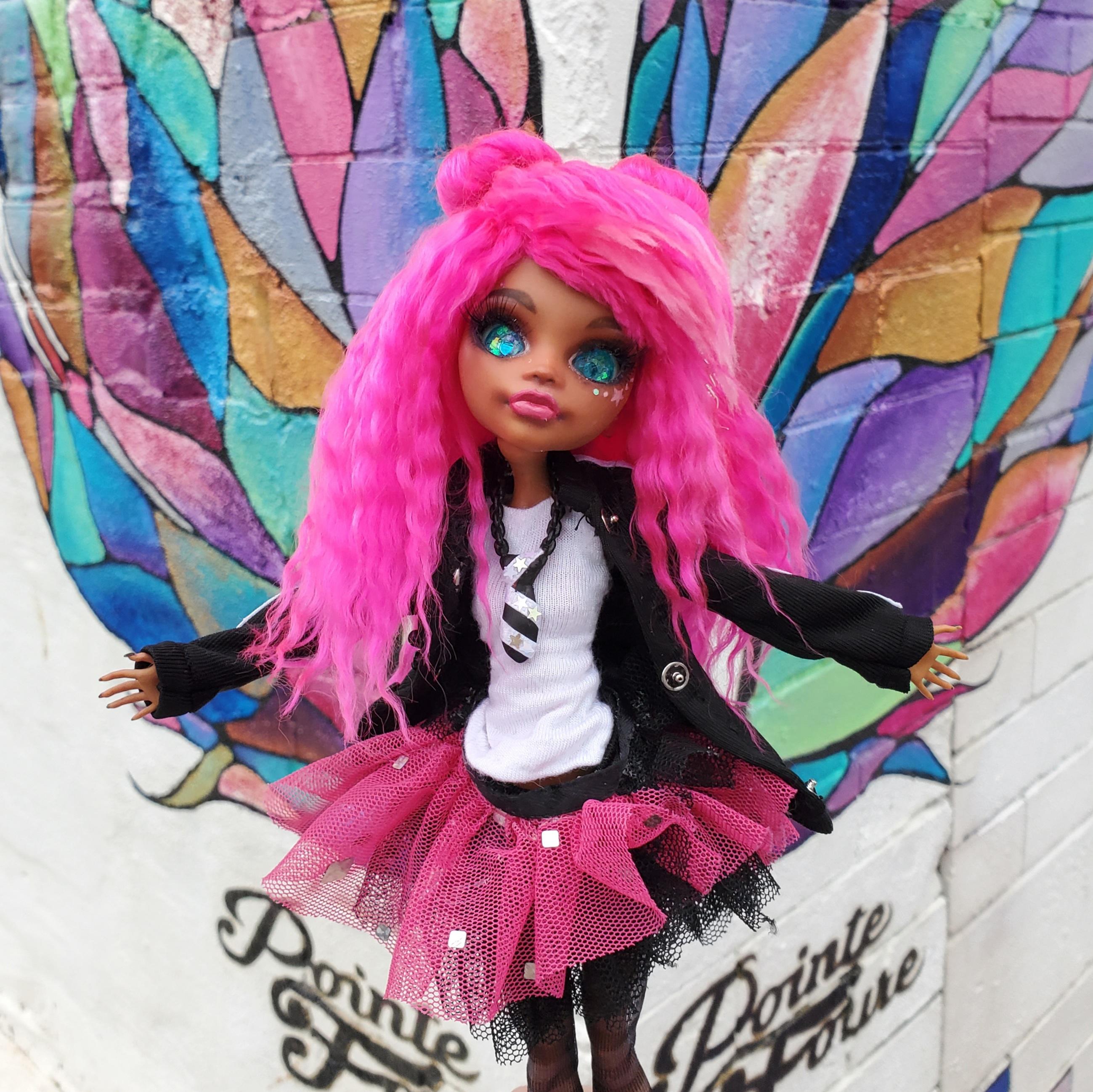 Ramona spreading her wings! | Scrolller