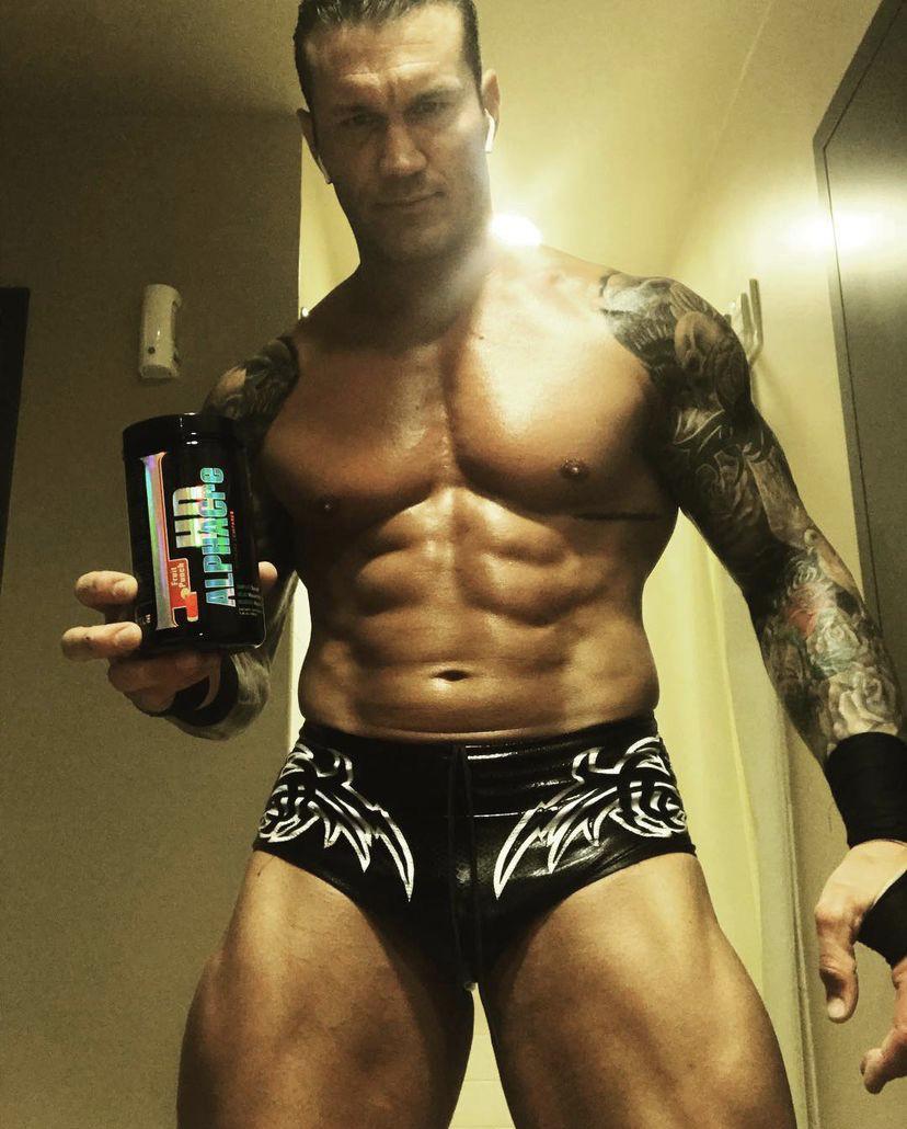 Randy Orton thick thighs | Scrolller