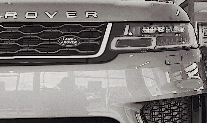 Range Rover Sport. With maybe a couple edits. | Scrolller