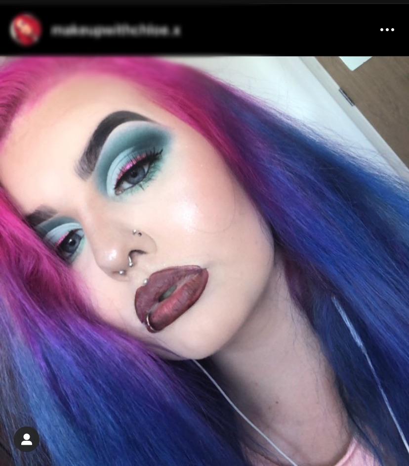 Rare almost fully cooked lips | Scrolller