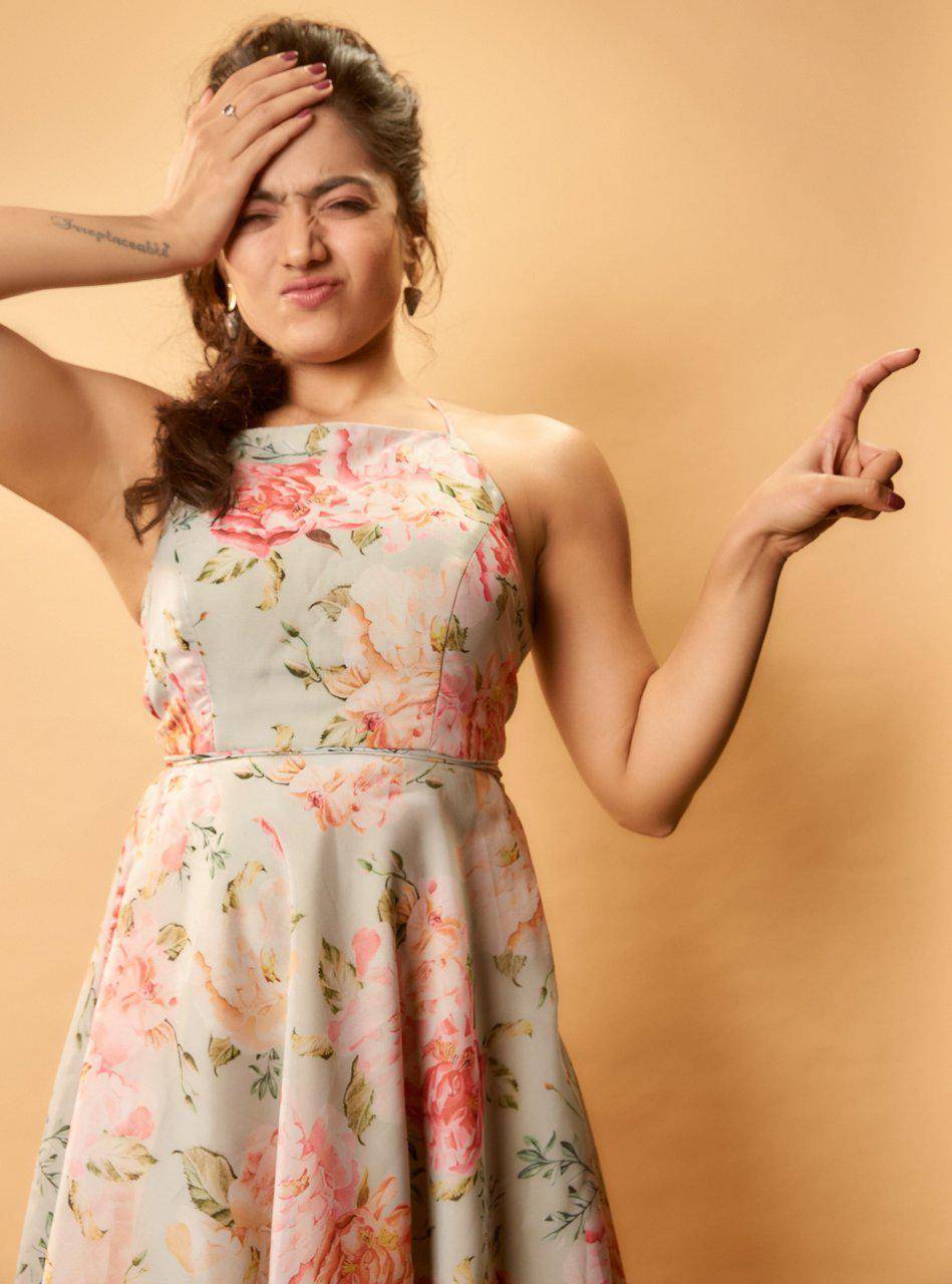 Rashmika makes me have a fetish for her arm 🤤 anyone like fapping for her arms? | Scrolller