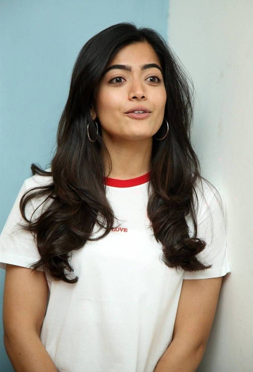 Rashmika Mandanna's beautiful candid | Scrolller
