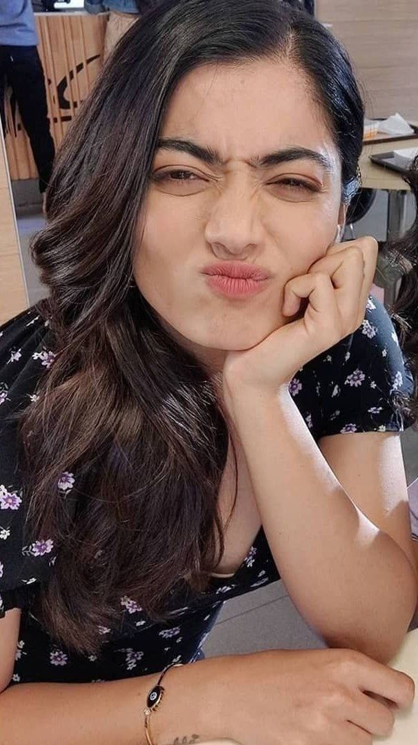 Rashmika nipslip | Scrolller
