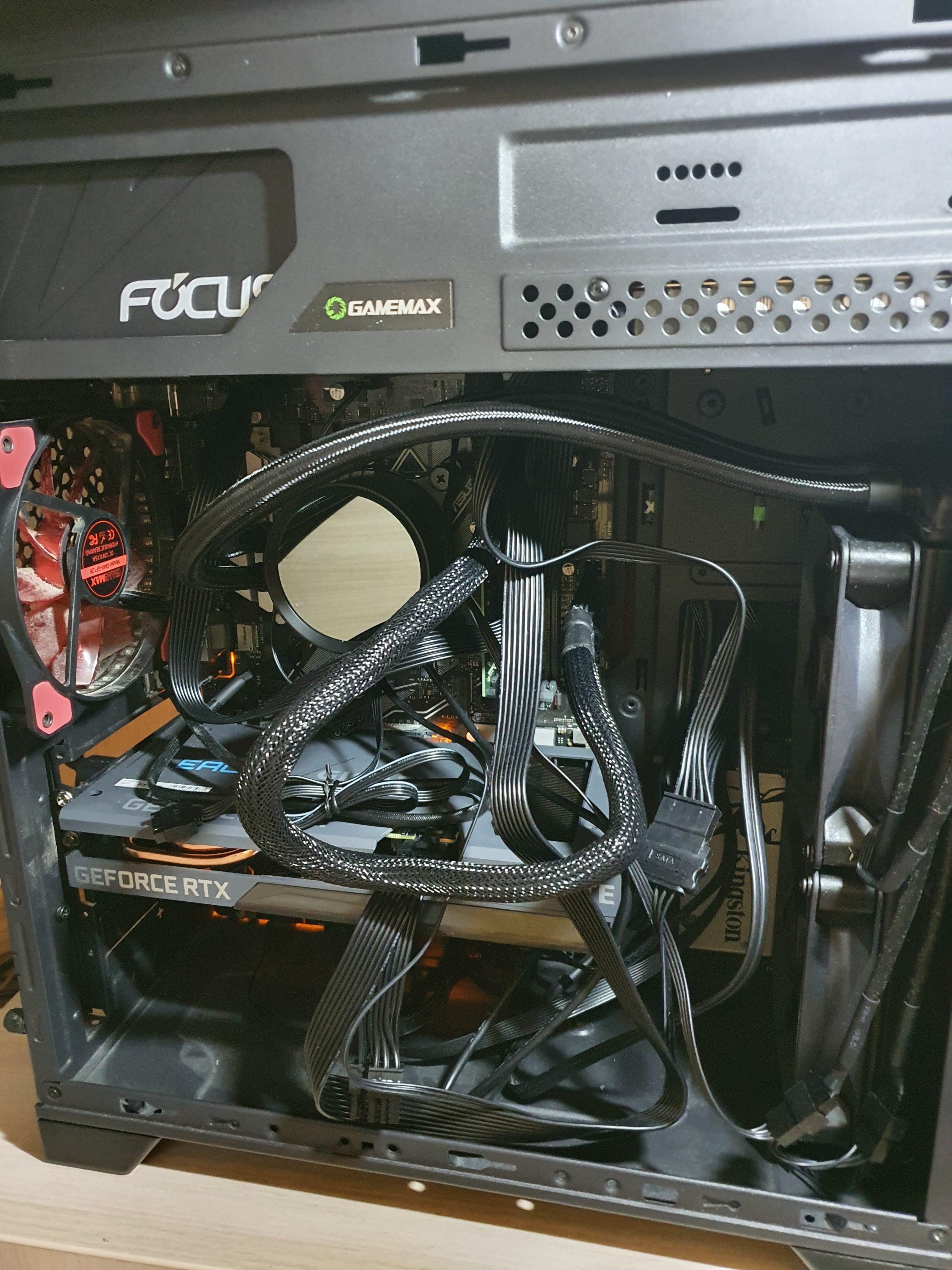 Rate my cable management | Scrolller