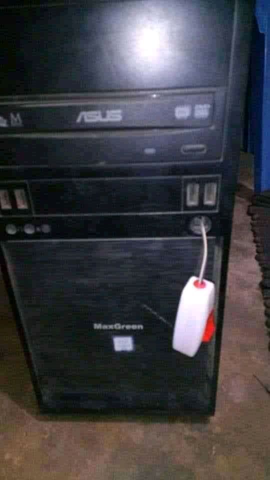 Rate my setup | Scrolller