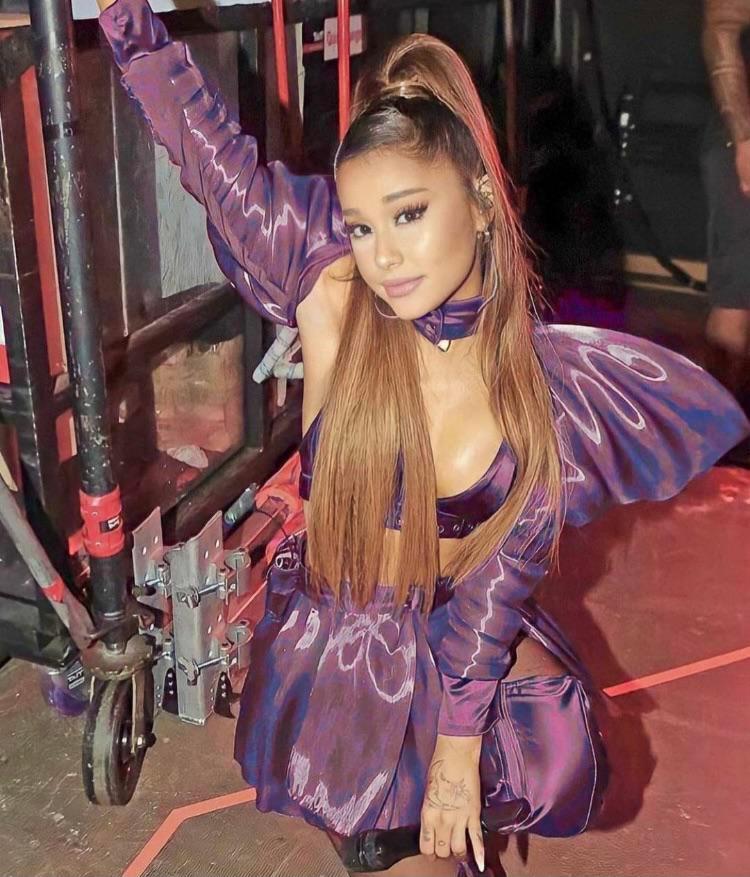 ready to jerk for her | Scrolller