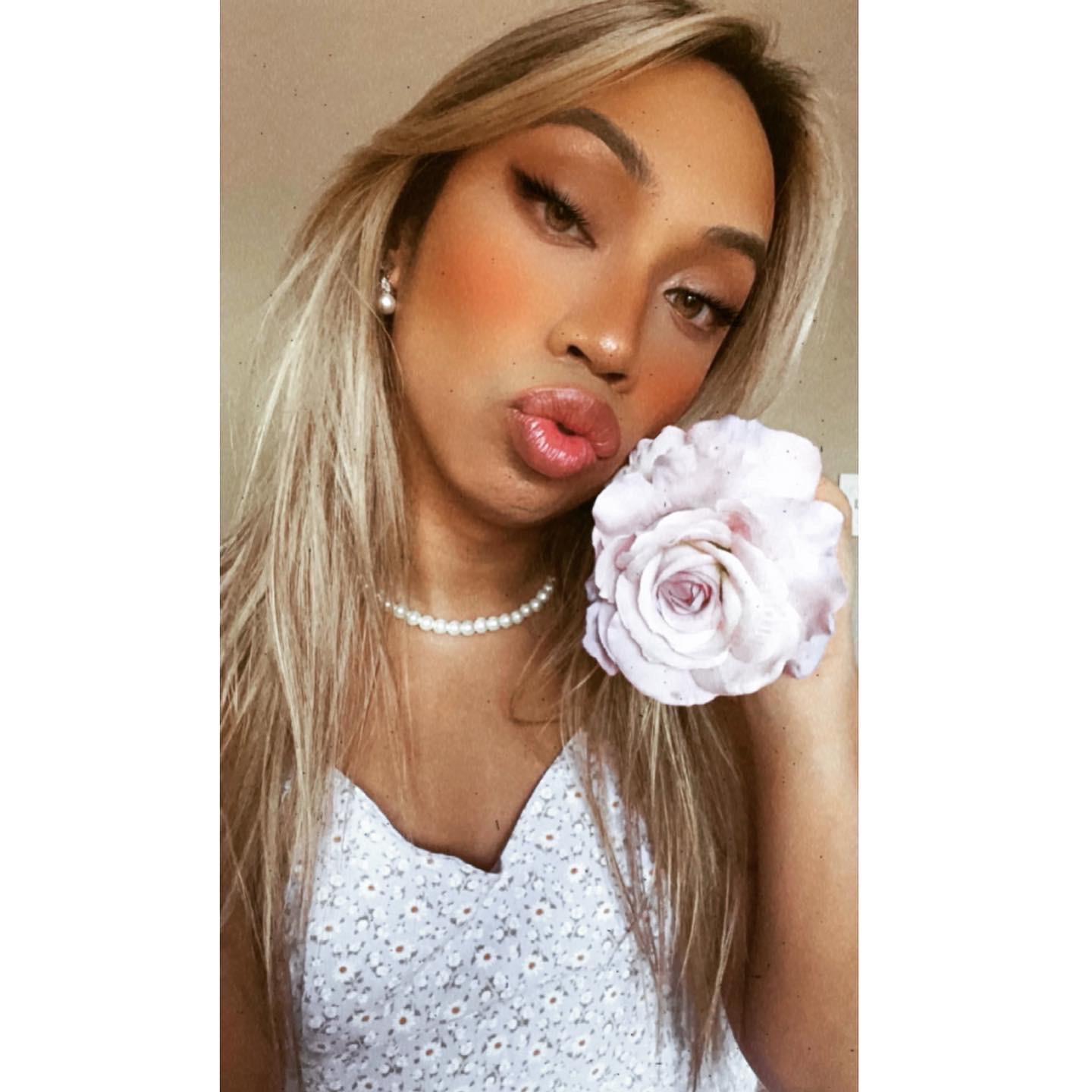 ready to meet ur parents 🌷💗 | Scrolller