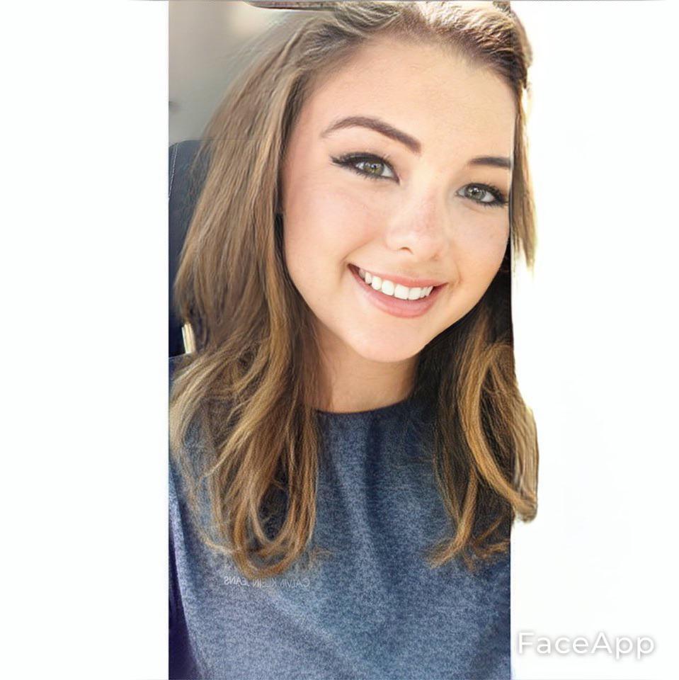Really thinking about transitioning in the future. Whatcha think? (Yes it’s FaceApp) | Scrolller