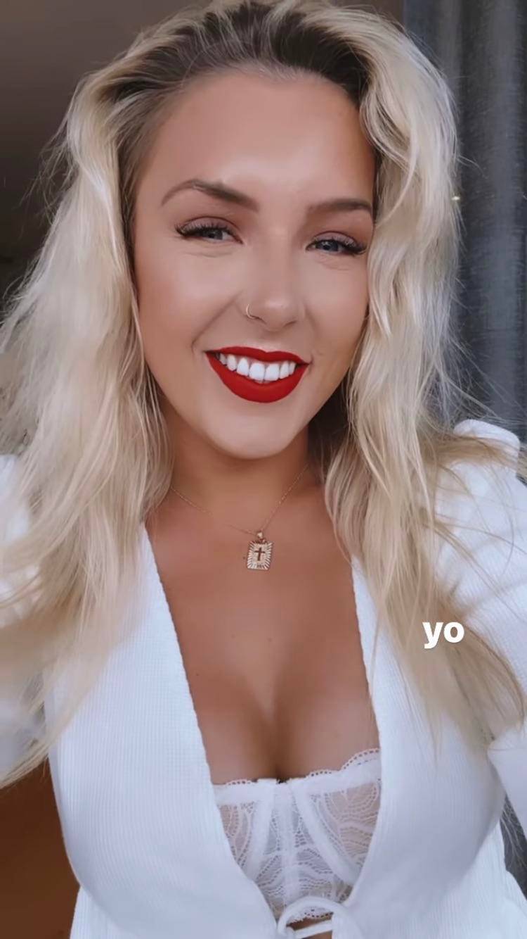 Recent story | Scrolller