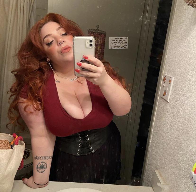 Red nails 💋 | Scrolller