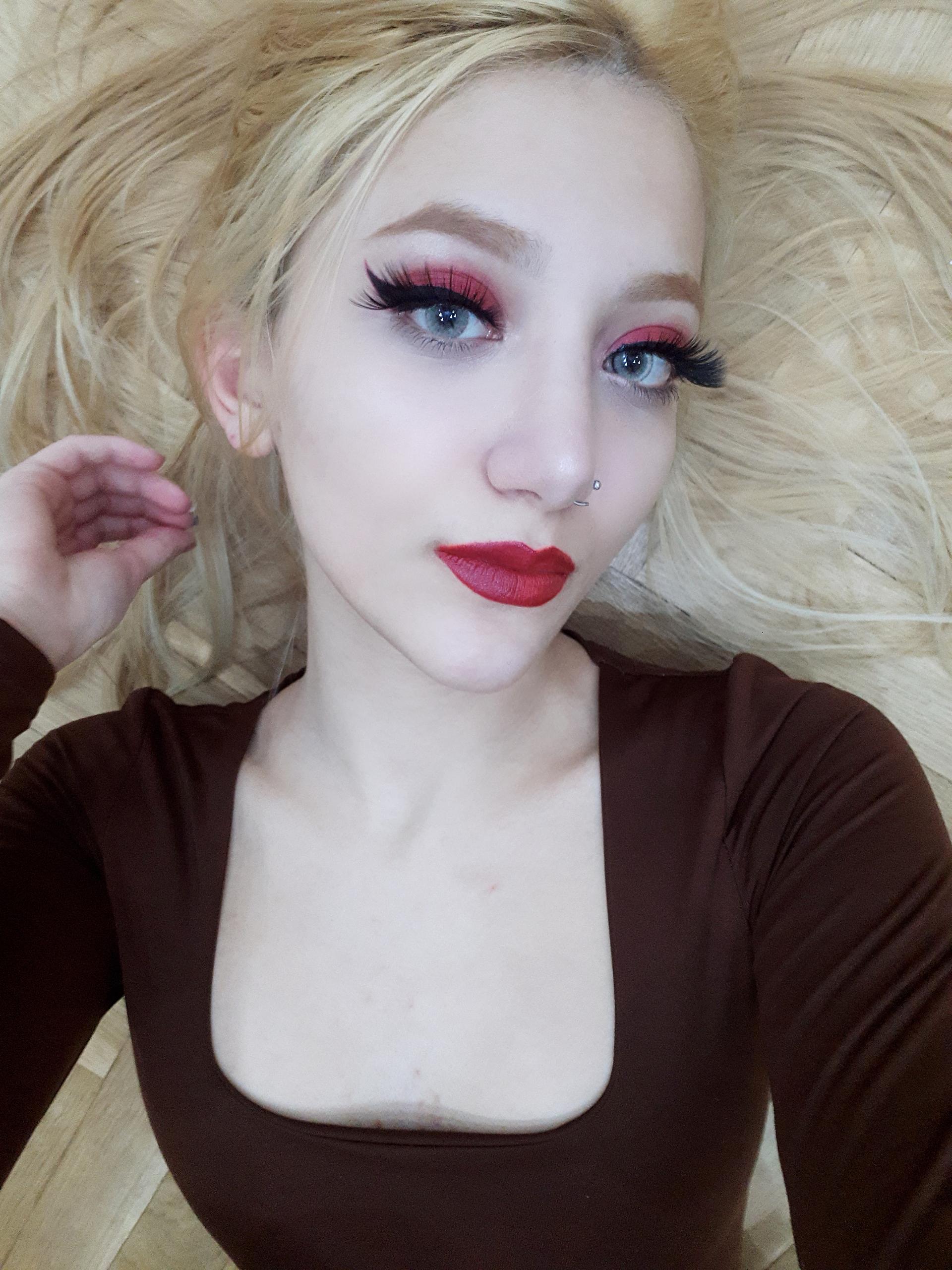 Red with... Envy? 😁 | Scrolller