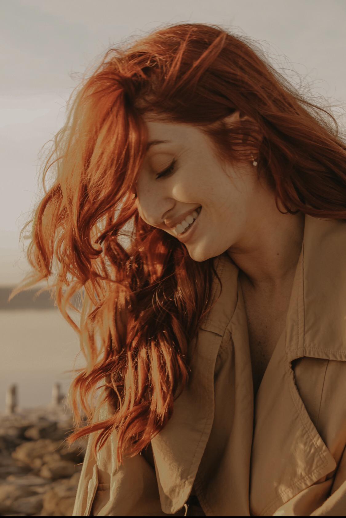 Redhead 👩‍🦰 Scrolller 4453