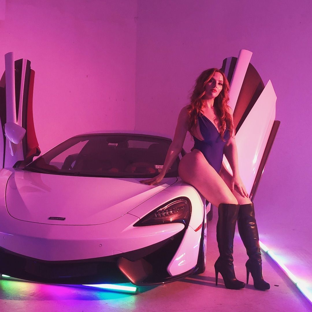 Redhead Fiona with Lamborghini | Scrolller