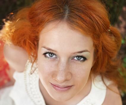 Redhead Lady with a cute wide nose | Scrolller