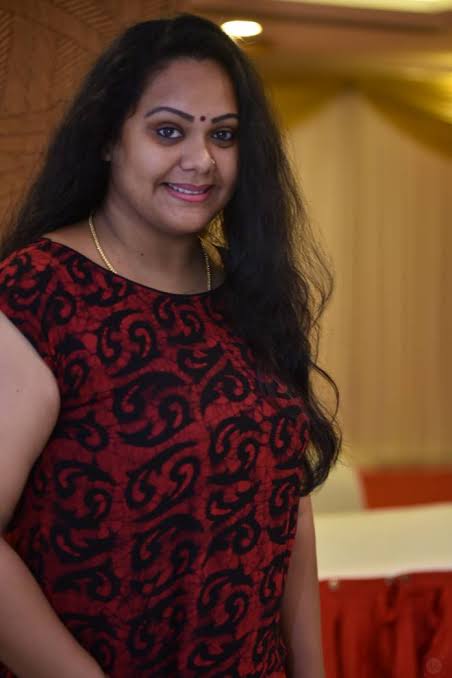 Rekha 😋🤩 | Scrolller