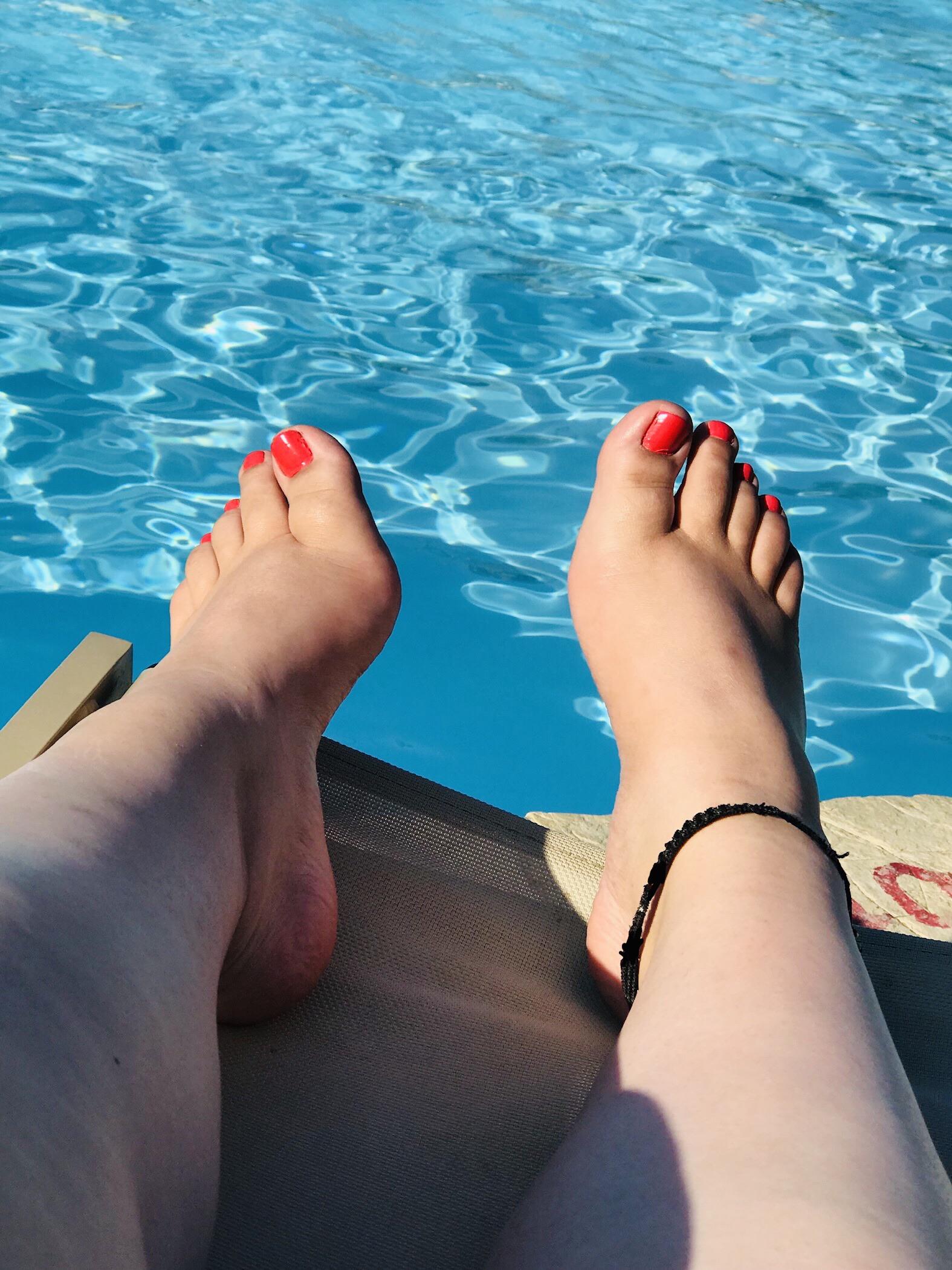 Remembering my Summer toes ♥️ | Scrolller