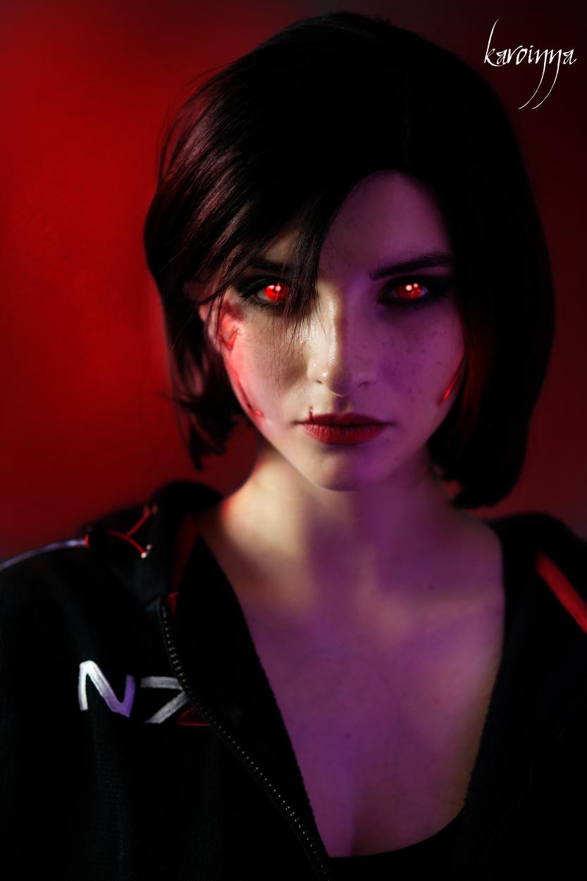 Renegade FemShep (Mass Effect) by Karoinna | Scrolller
