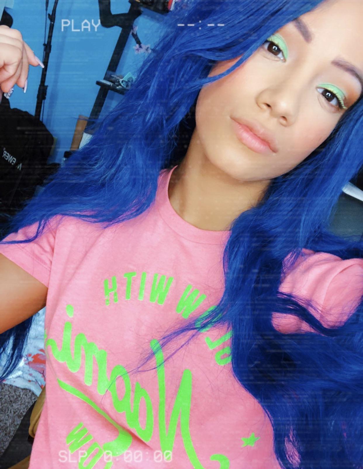 Repping Naomi | Scrolller