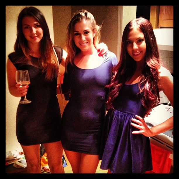 [REQUEST] girl in the middle | Scrolller