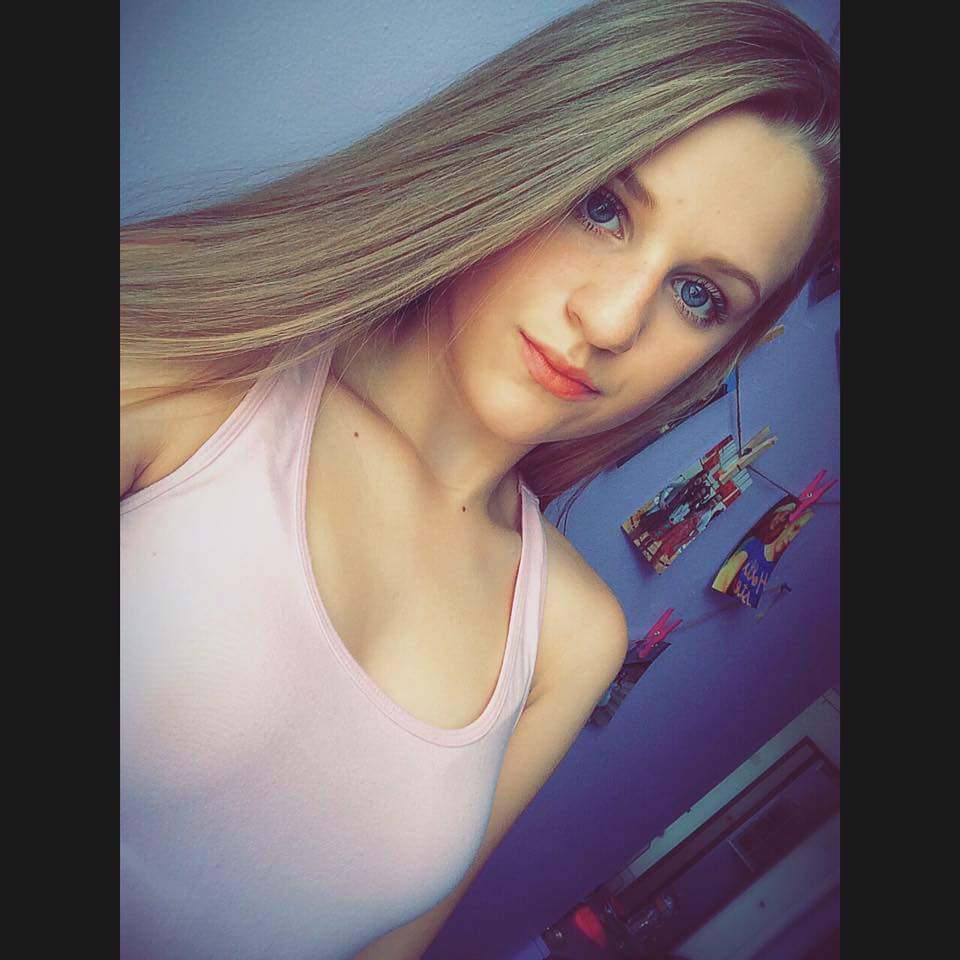 [REQUEST] Girl from college | Scrolller