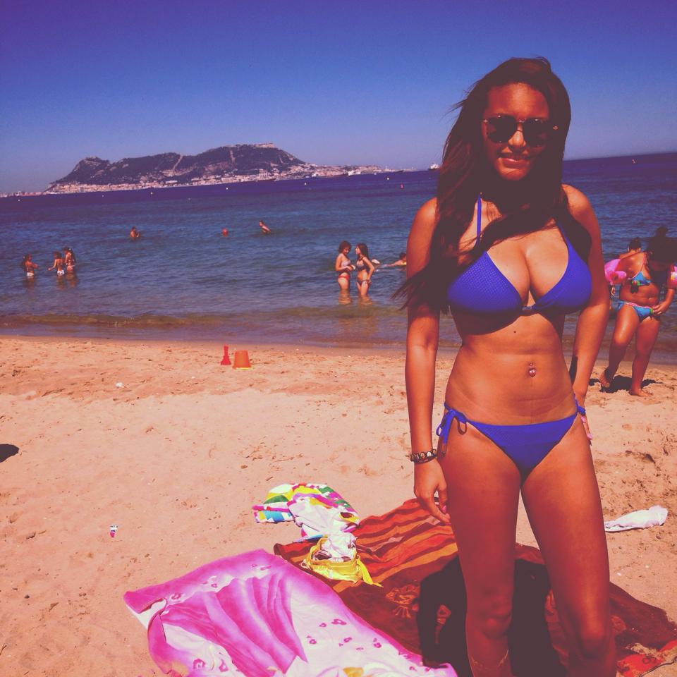 [request] girl from my old school | Scrolller