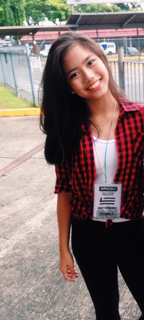 [REQUEST] My friend | Scrolller