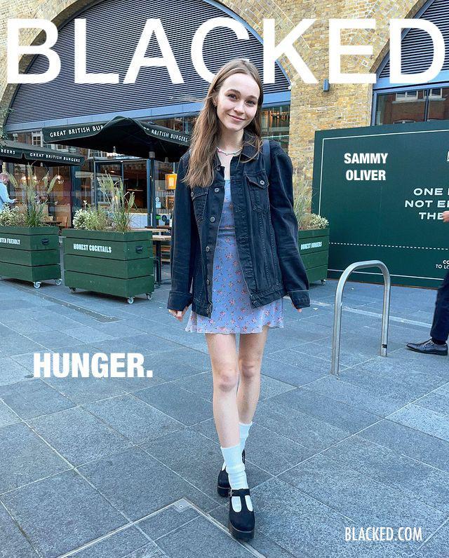 Request of small actress Sammy Oliver | Scrolller