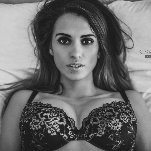 [REQUEST] this hot girl | Scrolller