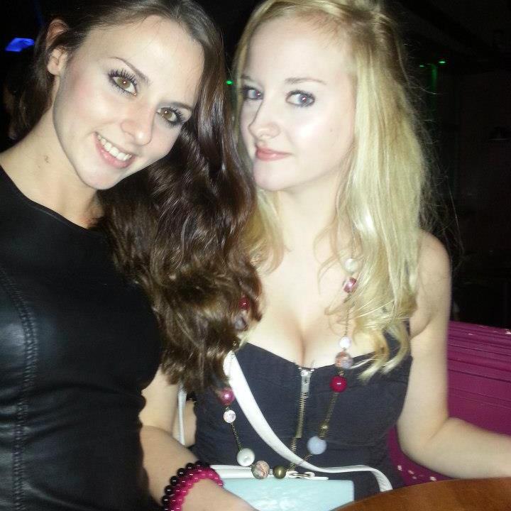 [Request] Two friends | Scrolller