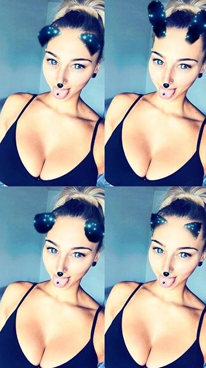 Rhea's cleavage | Scrolller