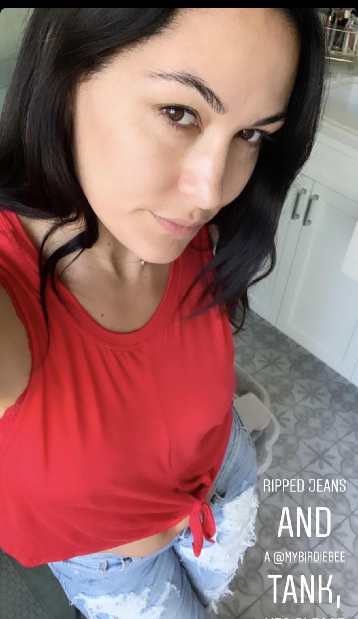 Ripped jeans | Scrolller