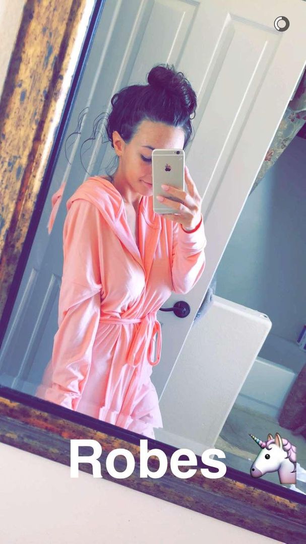 robe throwback | Scrolller