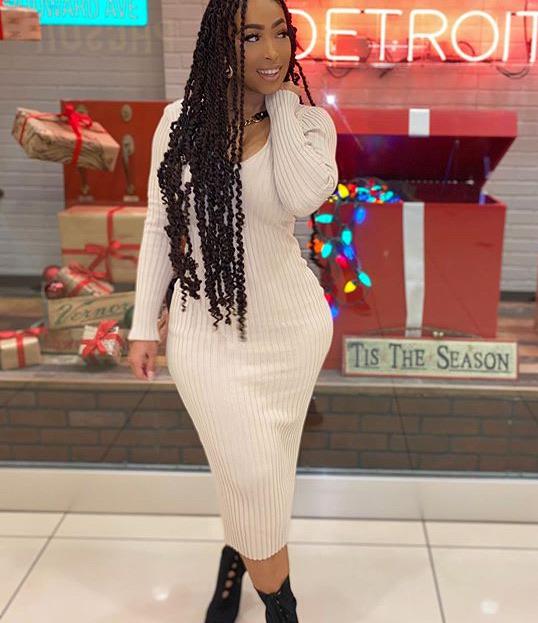 Robyn Banks | Scrolller