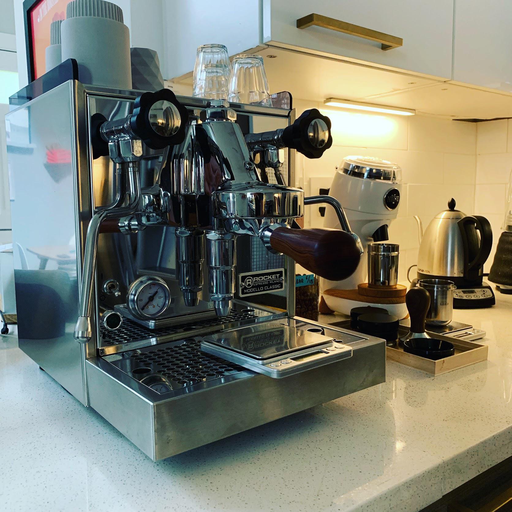 Rocket Classic, Niche Zero | Scrolller