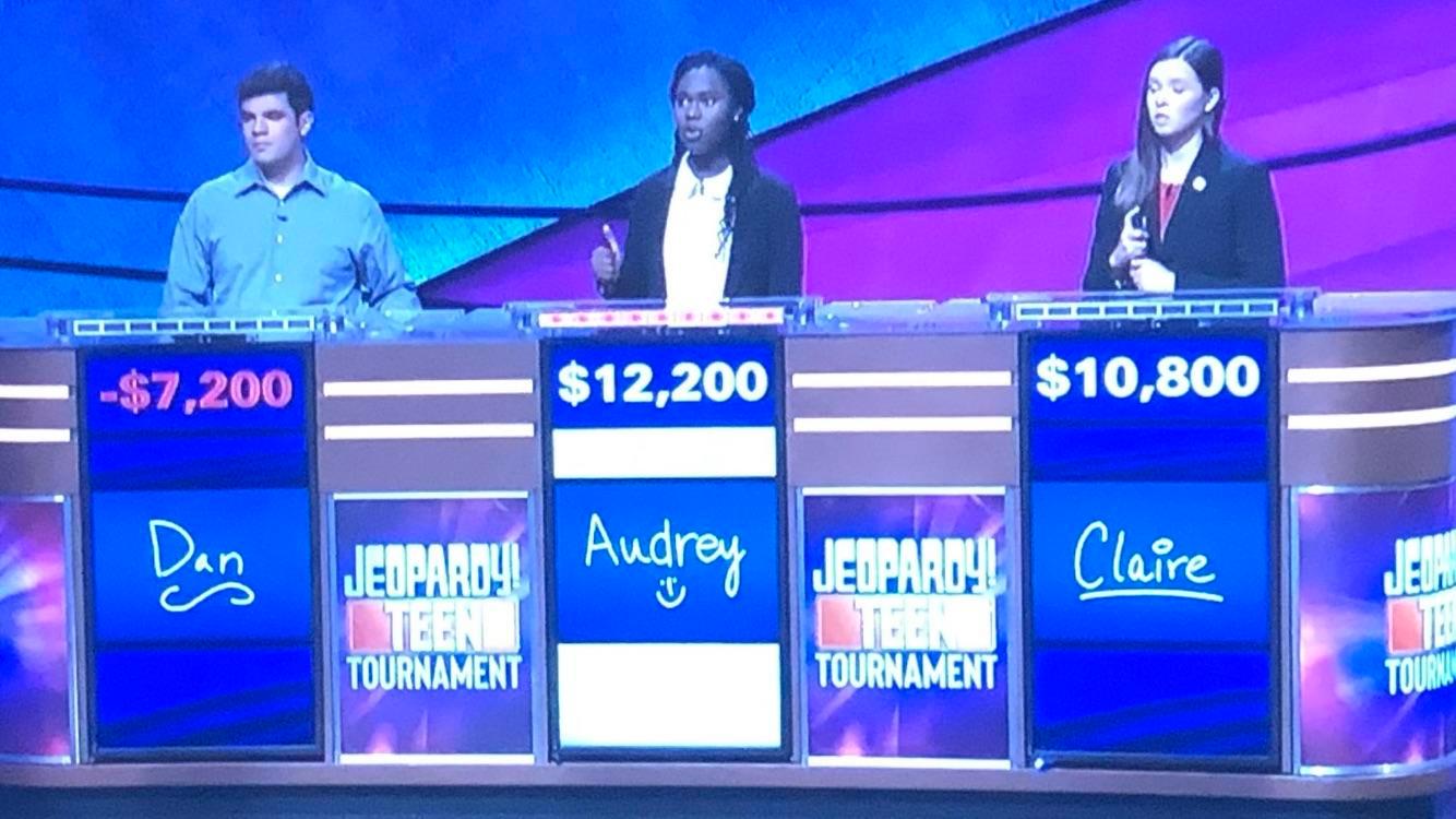 Rough night for dan | Scrolller