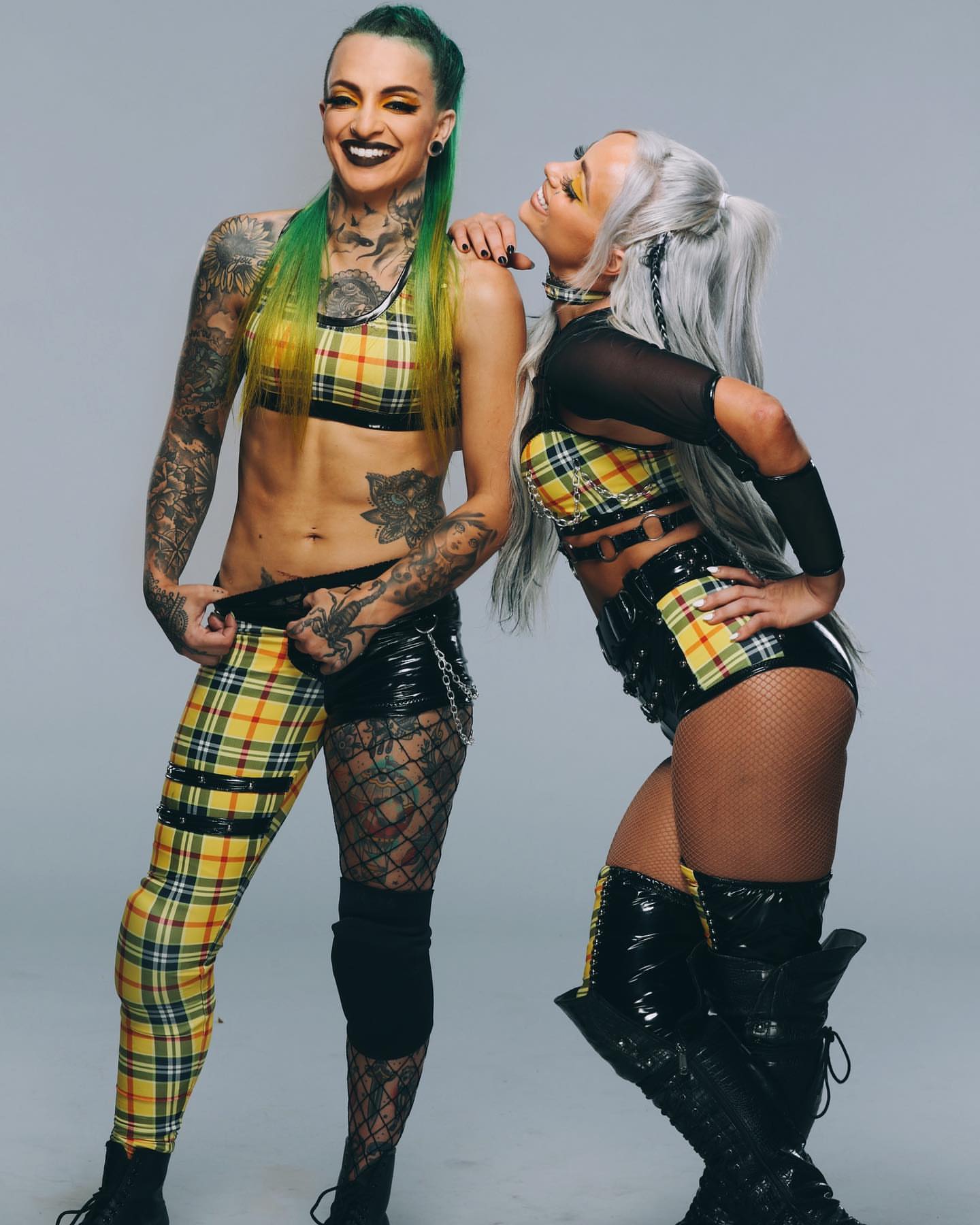 Ruby Riott & Liv Morgan | Scrolller