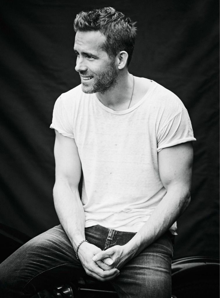 Ryan Reynolds with his salt-and-pepper beauty. | Scrolller