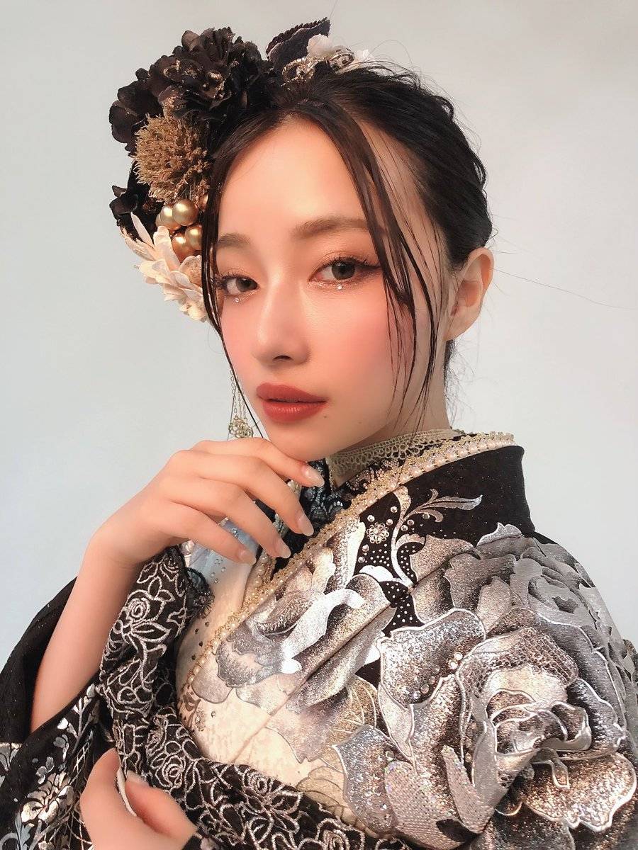 Sae Murase | Scrolller