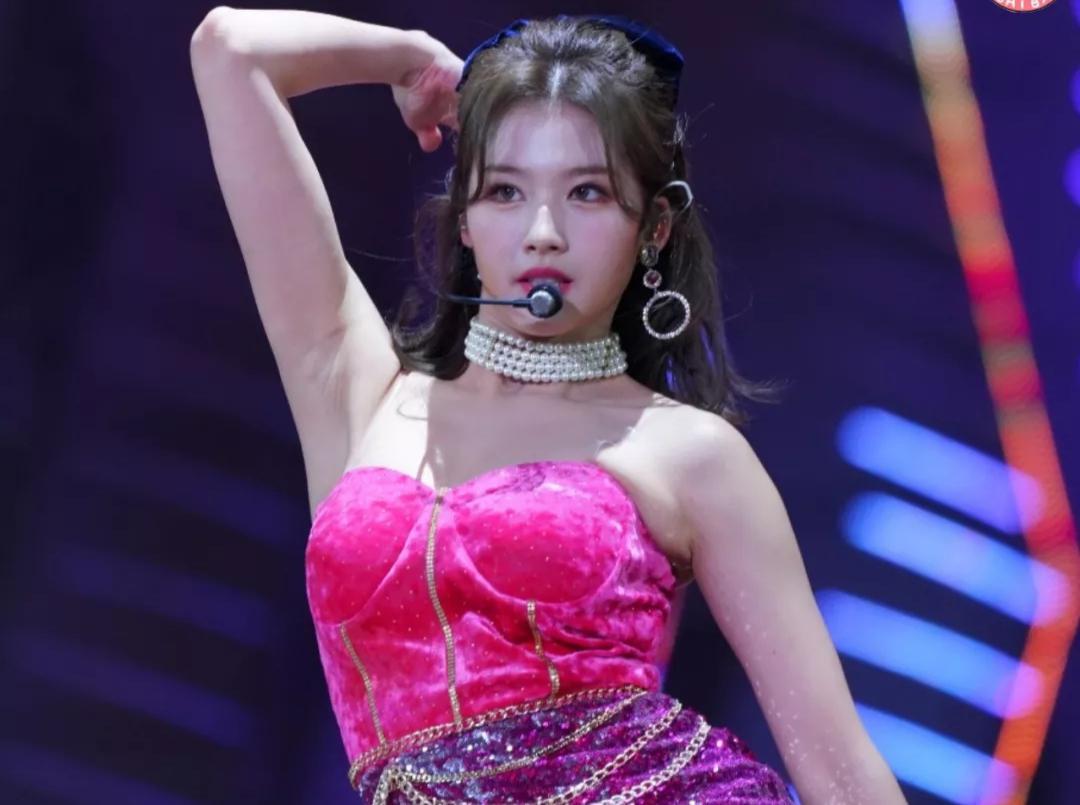 Sana (Twice) | Scrolller