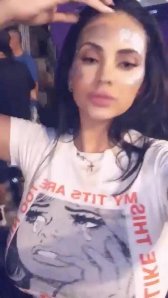 Sannatorr bouncing at a street parade | Scrolller