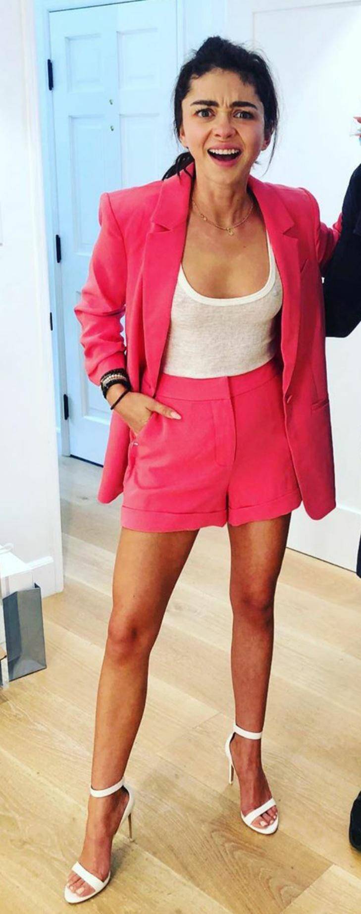 Sarah Hyland In See Thru Top Too Hot Not To Jack Off To Scrolller