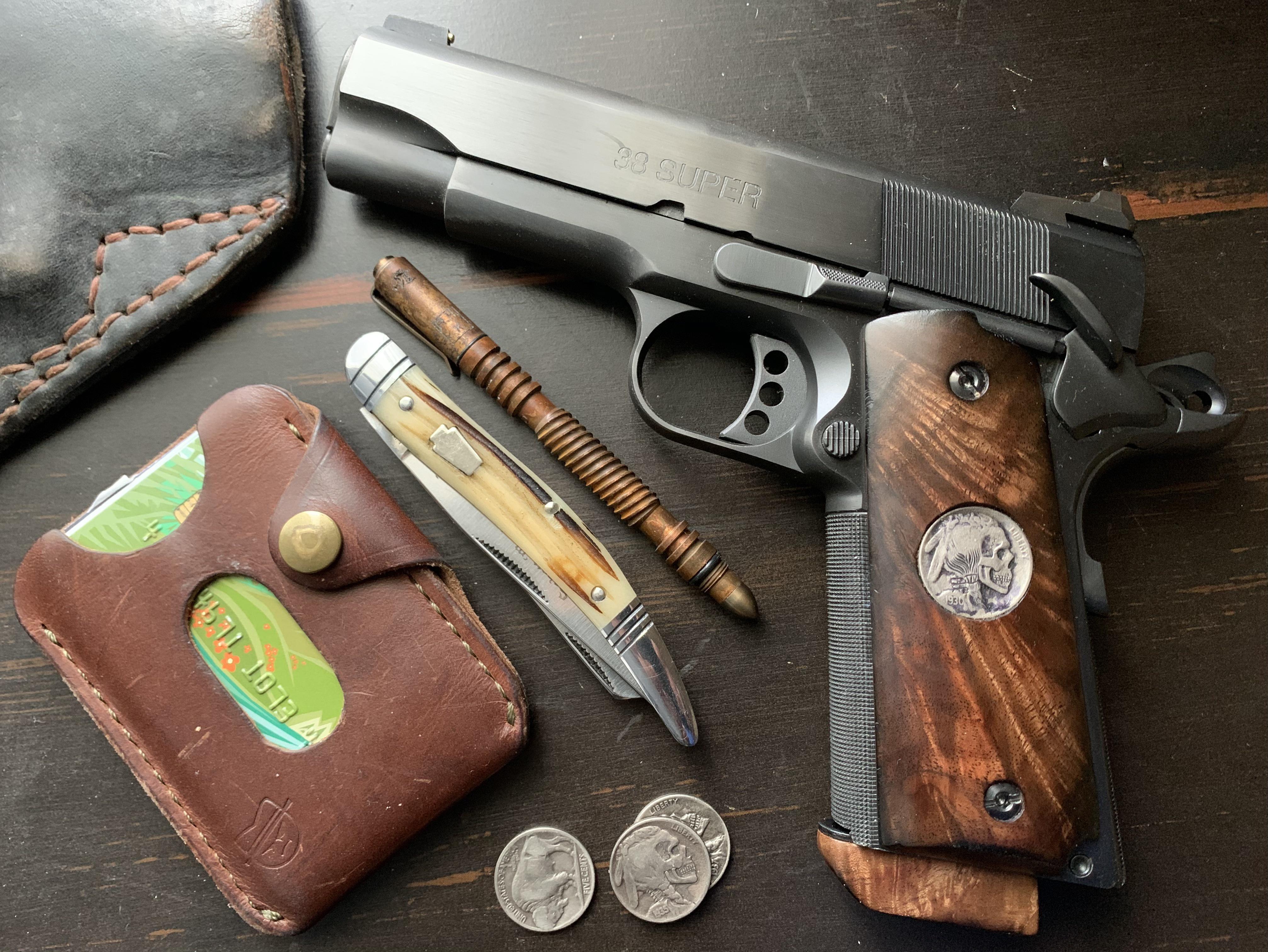 Saturday carry | Scrolller