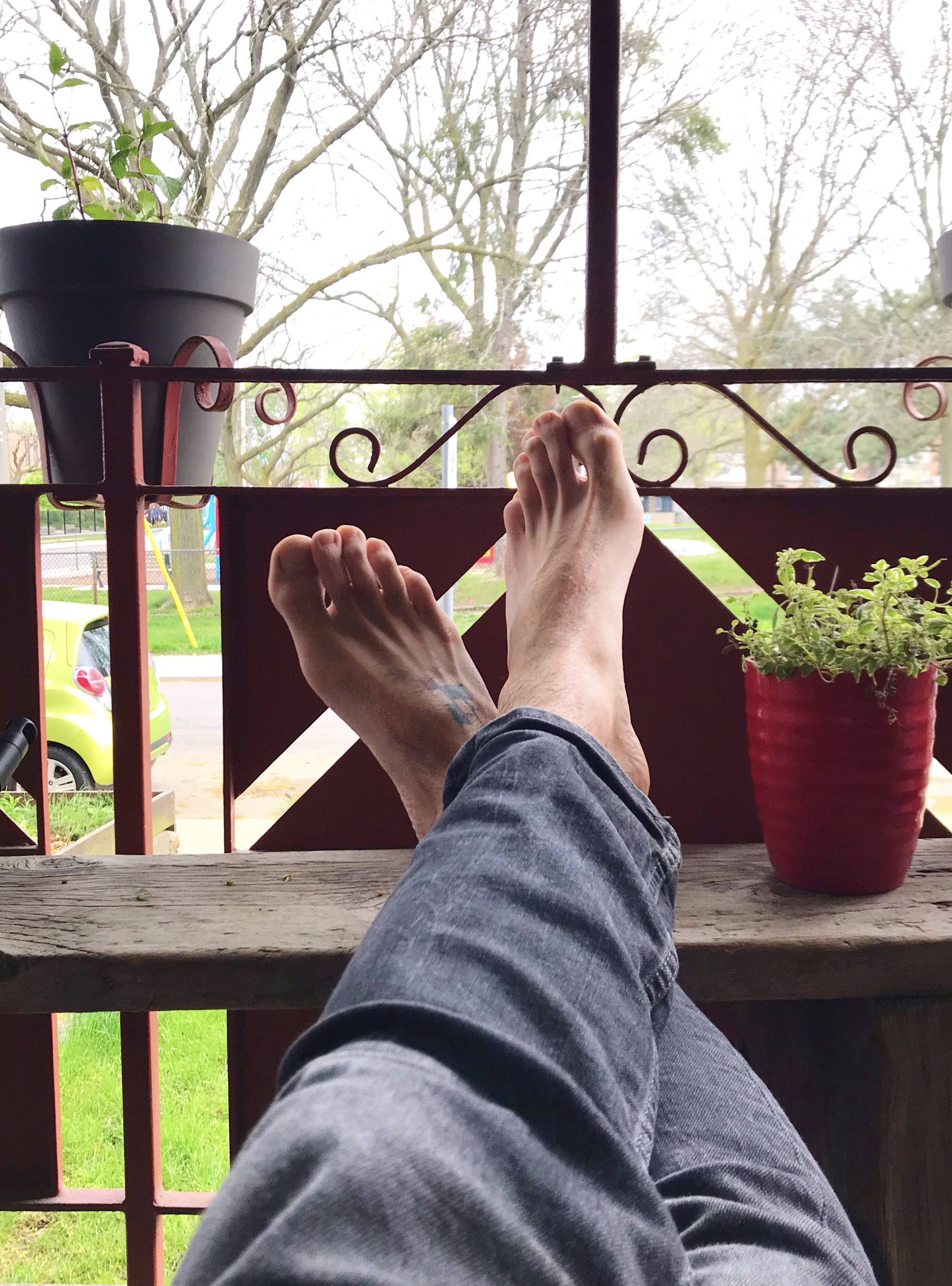 Saturday morning coffee. | Scrolller