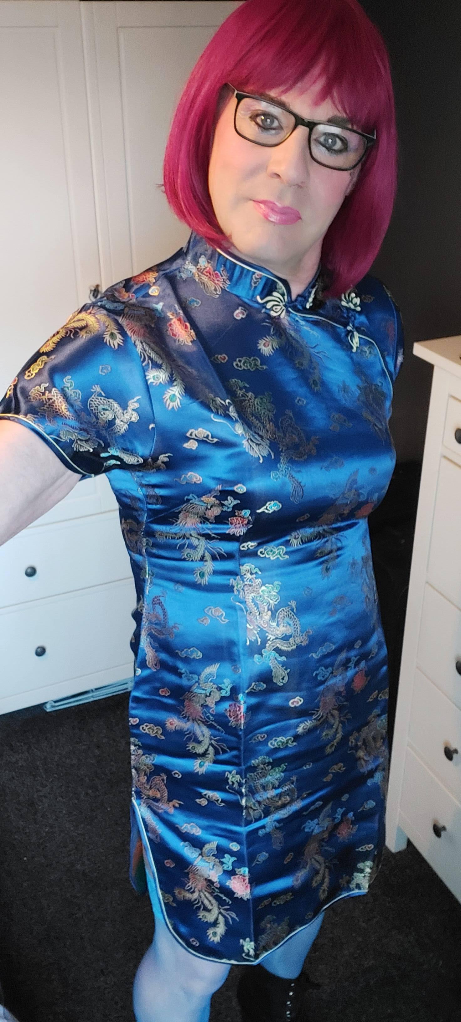 Saturday nights | Scrolller