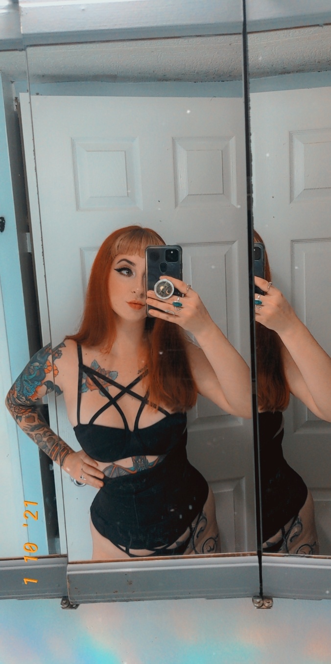 say hi back 🥺 | Scrolller