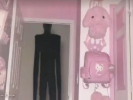 say hi to greg | Scrolller