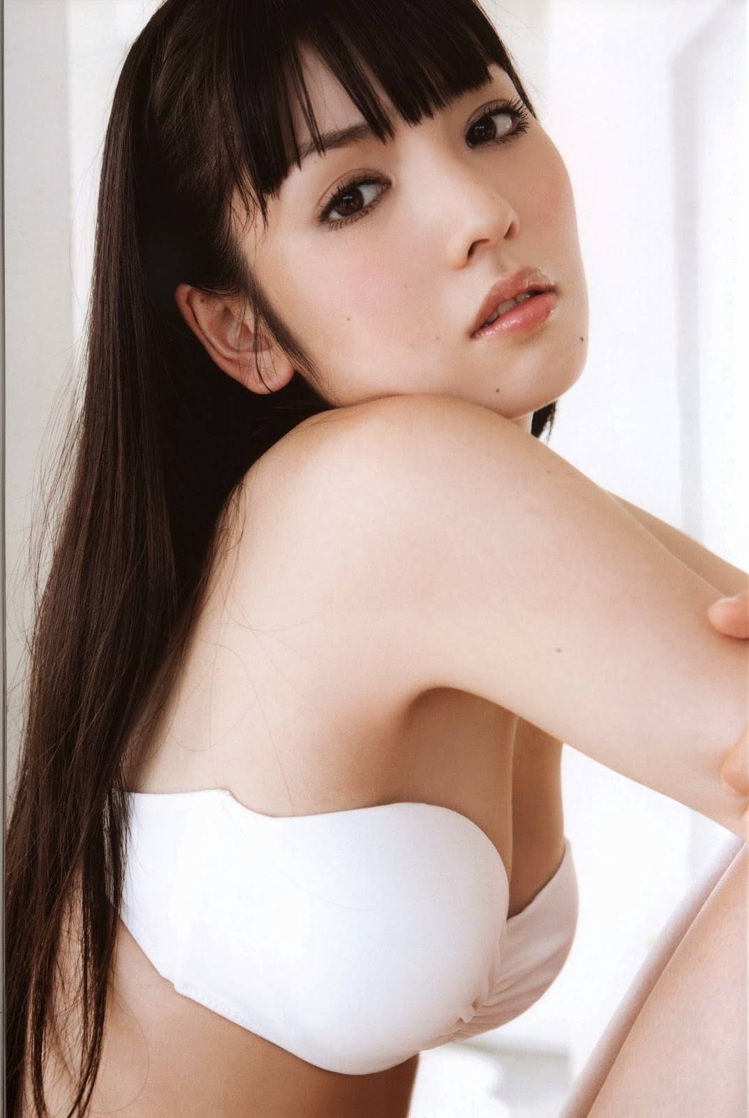 Sayumi Michishige | Scrolller