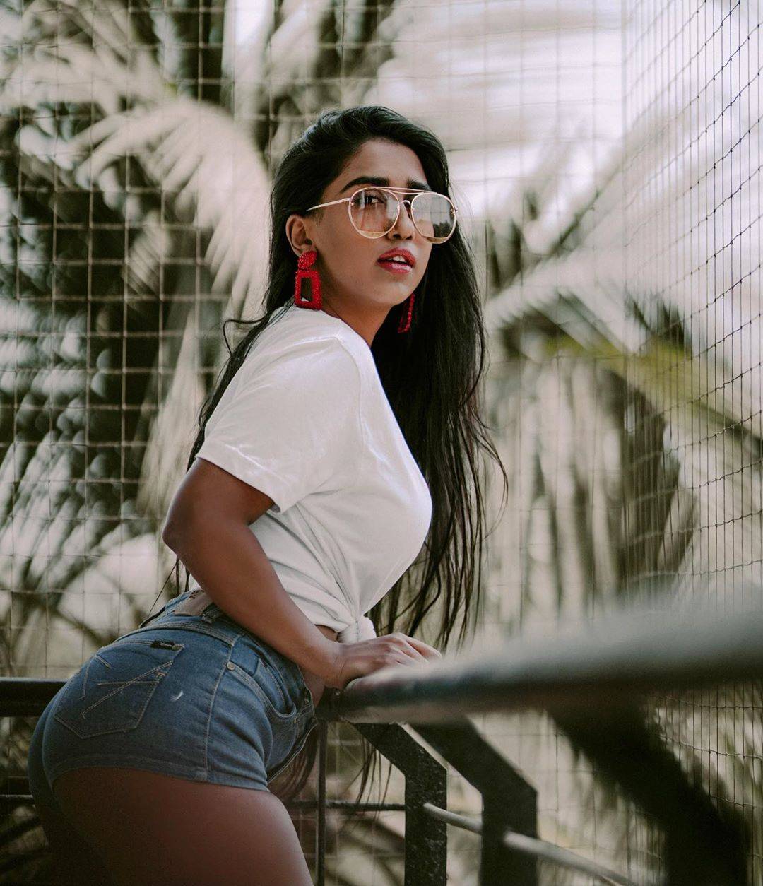 Scarlett rose | Scrolller